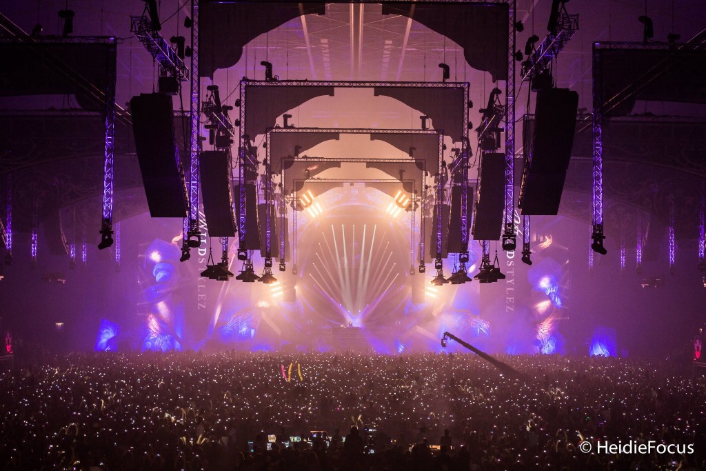 Eye candy: 40+ photos of beautiful EDM festival stage designs ...