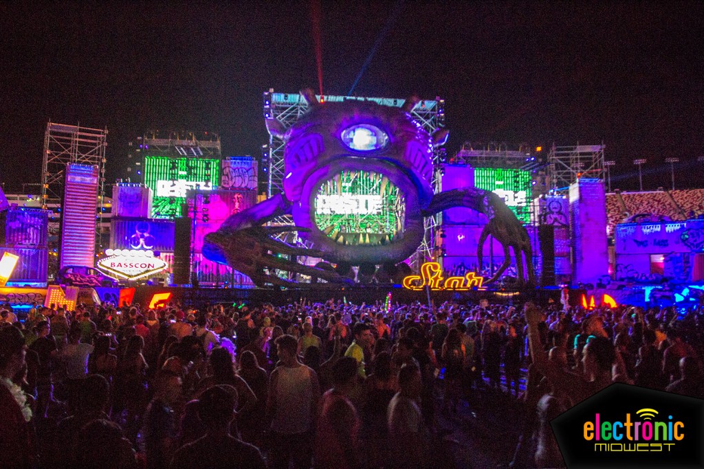 First look: The elaborate stages of EDC Las Vegas 2014 – Electronic Midwest